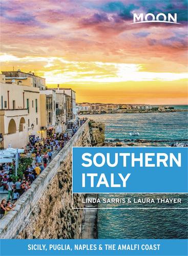 Moon Southern Italy by Linda Sarris, Laura L Thayer | Waterstones