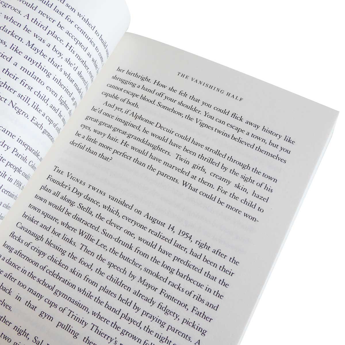 The Vanishing Half by Brit Bennett | Waterstones