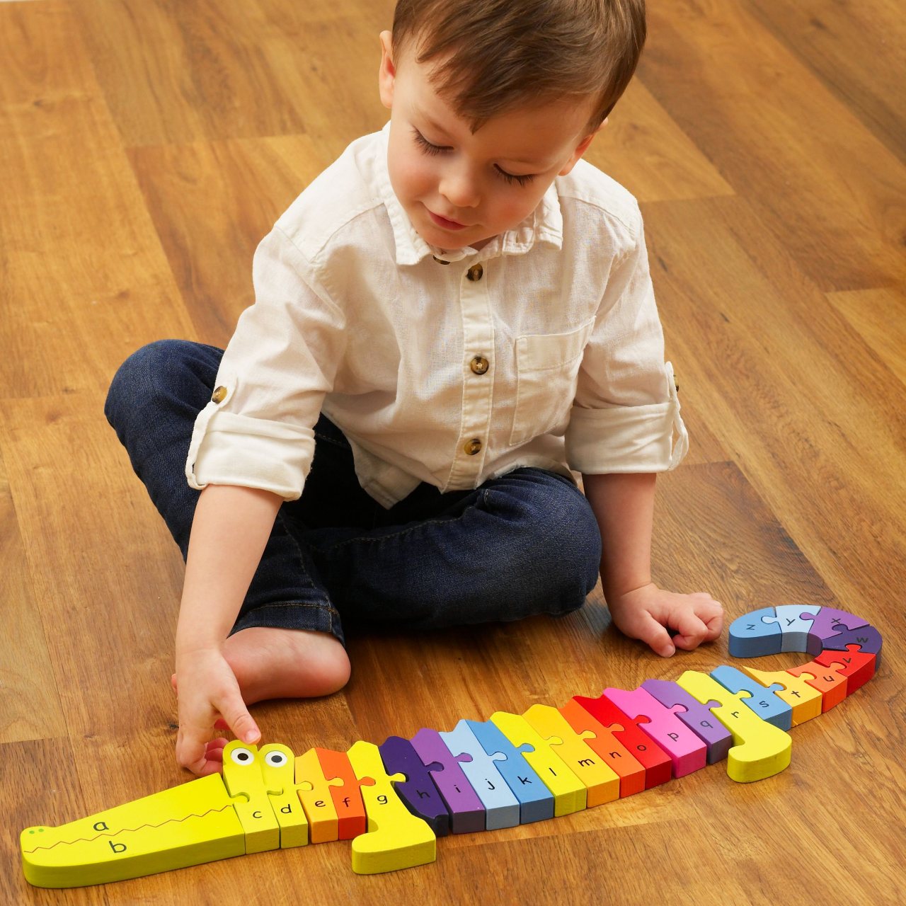 Alphabet Crocodile Puzzle | Waterstones