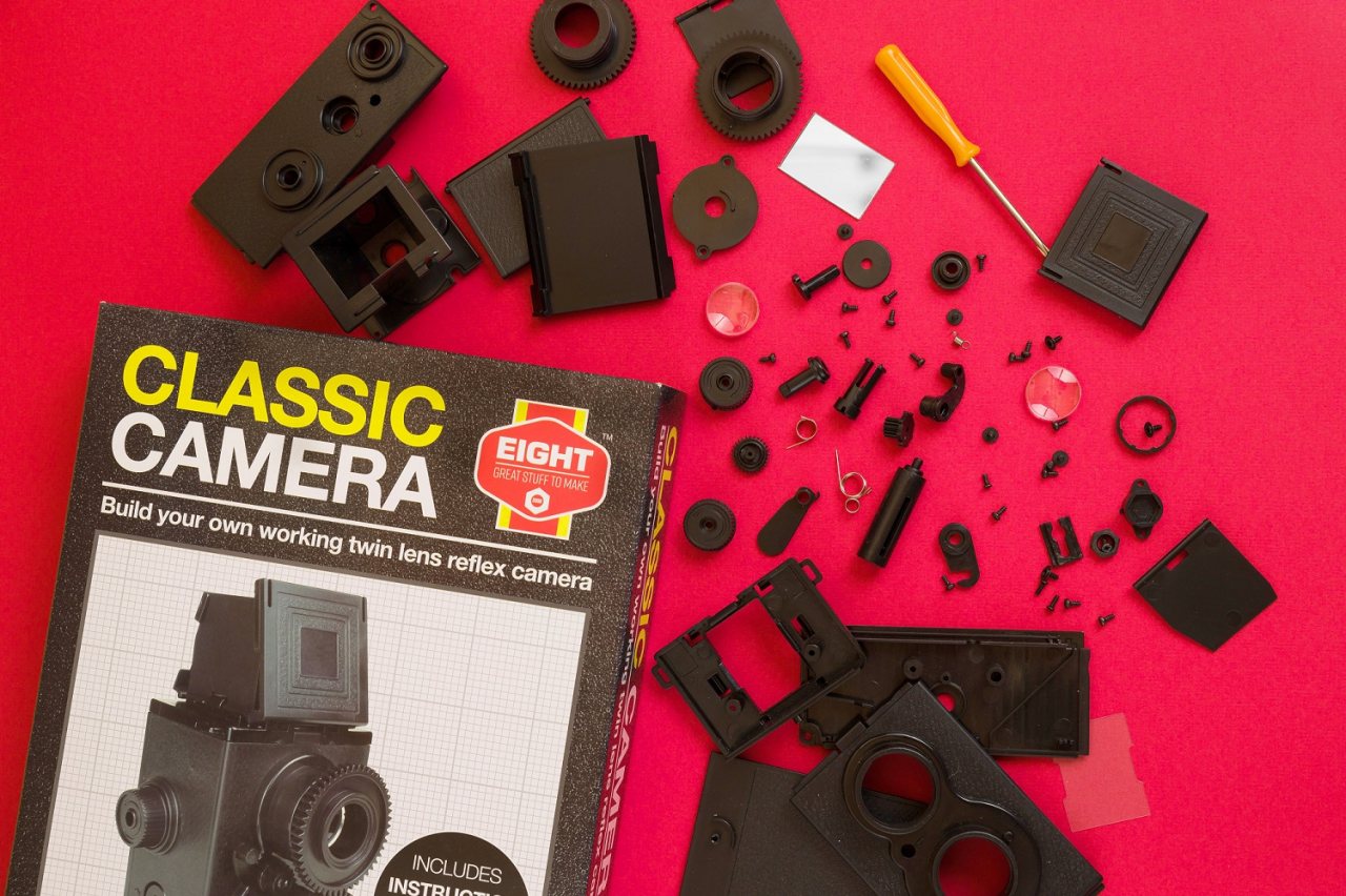 Classic Camera Press-Out and Build Craft Kit | Waterstones