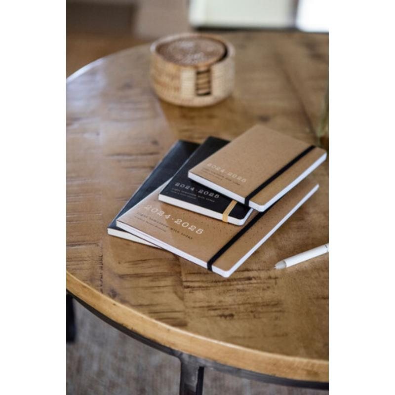 Kraft Eco Writers Quotes Wtv A5 Diary 2024-2025 | Waterstones