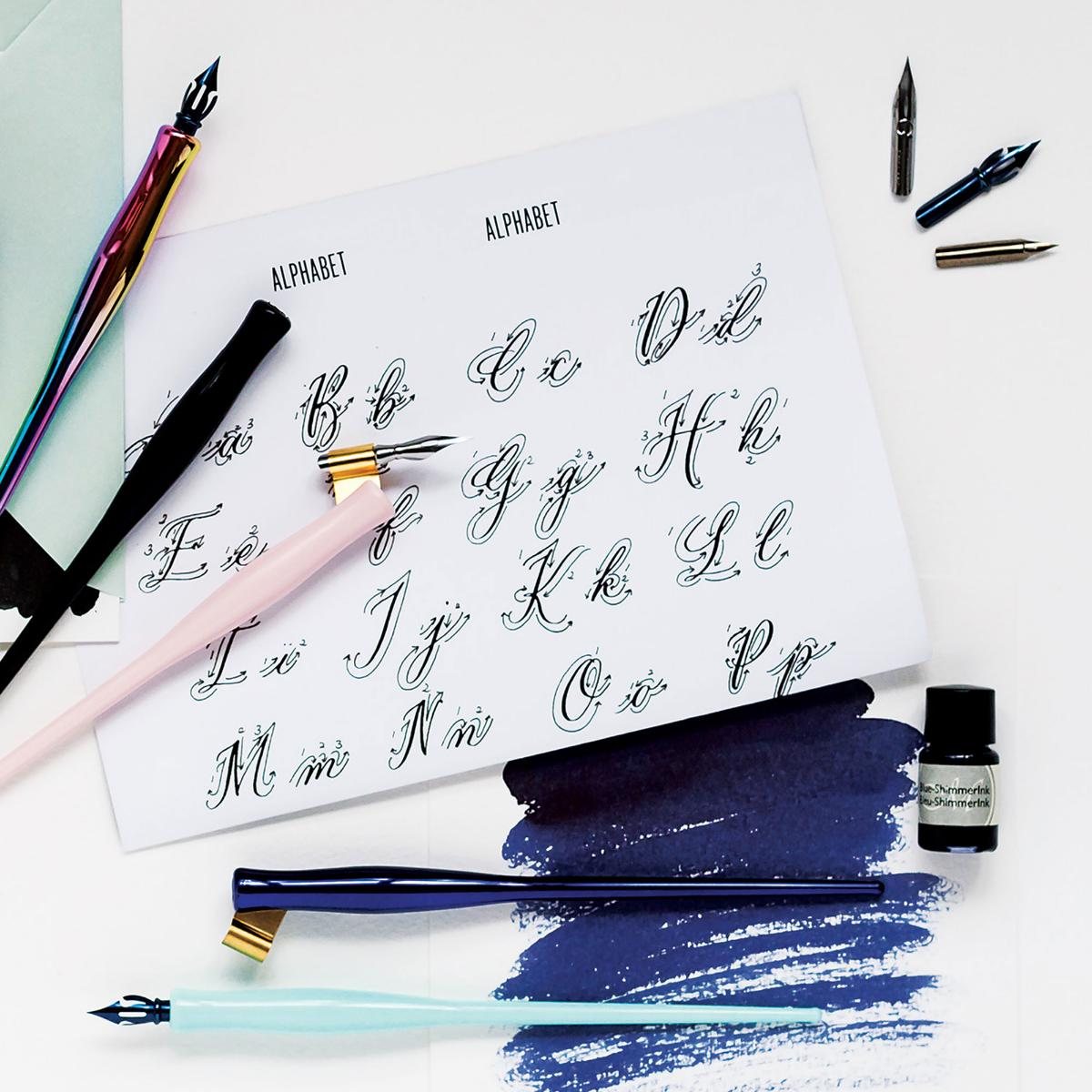 Manuscript Modern Calligraphy Dip Pen Set | Waterstones