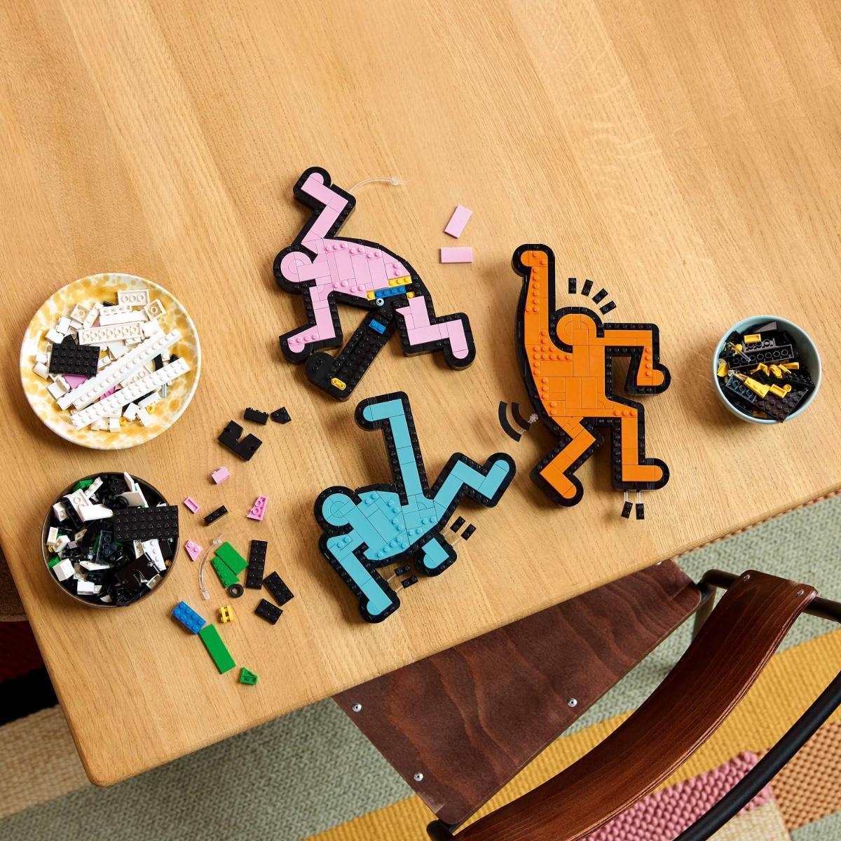 Keith Haring - Dancing Figures | Waterstones