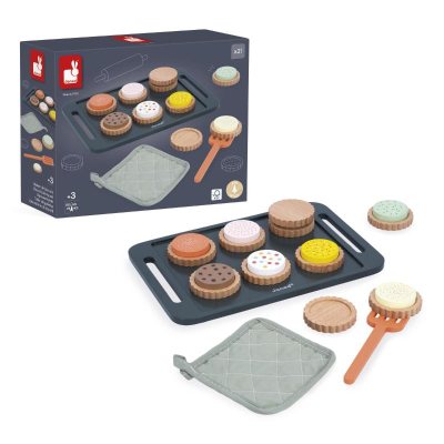 Wooden Biscuit Baking Set | Waterstones