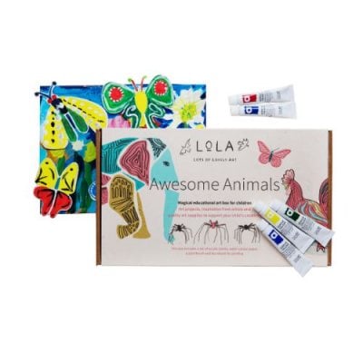 Awesome Animals Art Box | Waterstones