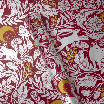 Winter Woodland Animals Burgundy 3M Roll Wrap | Waterstones